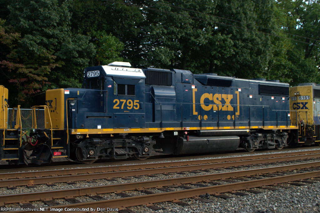 CSX GP38-2 2795 trails on C770-15